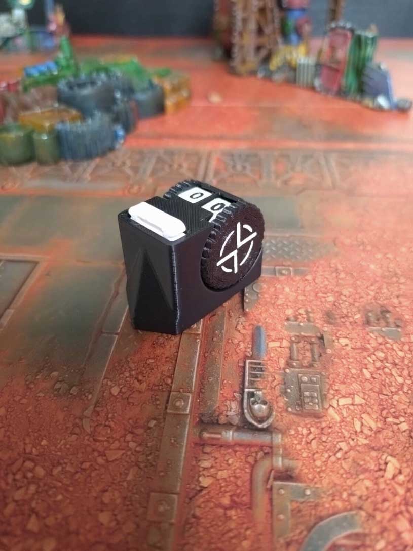 Warhammer 40K Wound Counter with Battle Shock Indicator – Crossfire Games